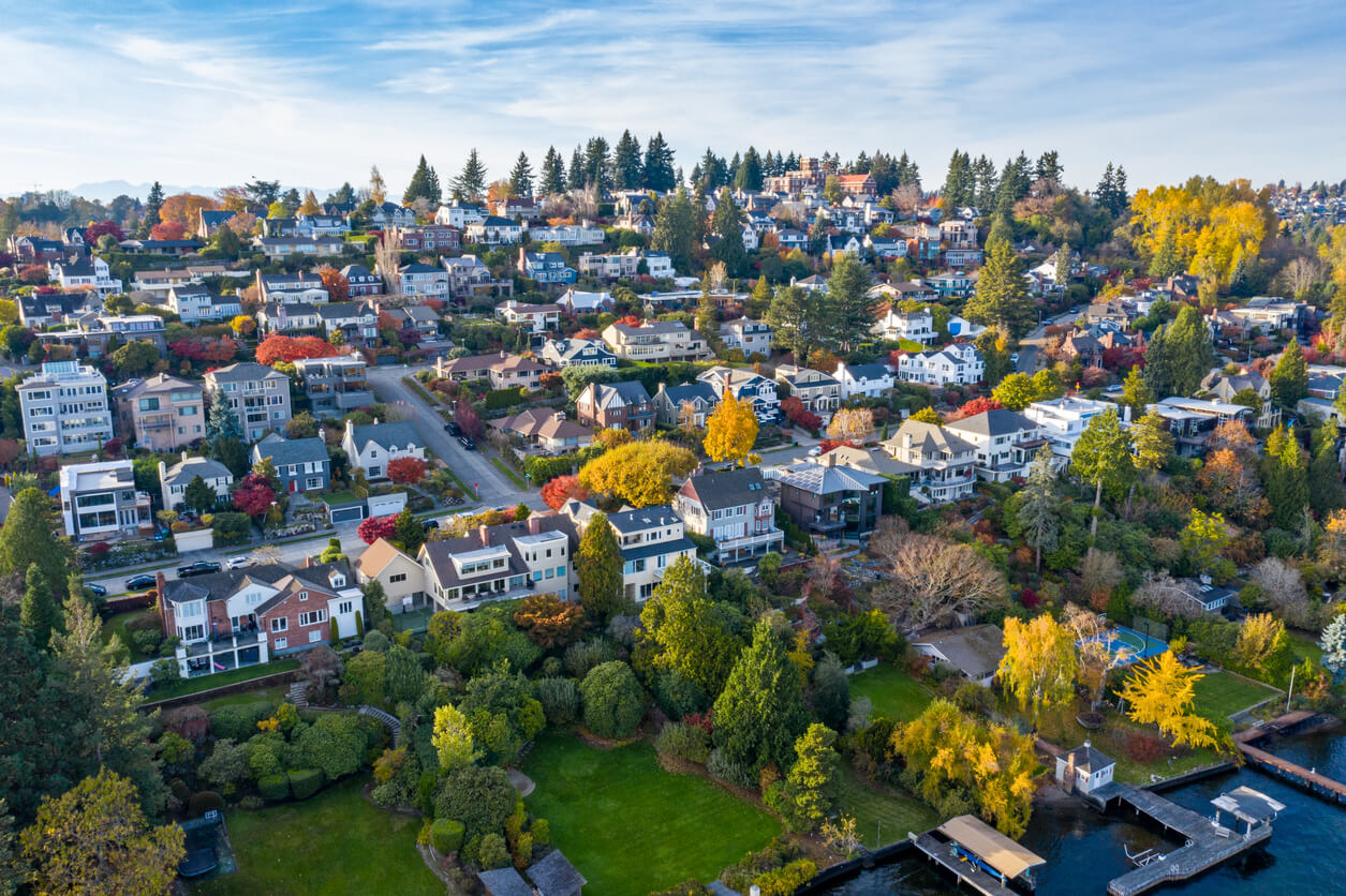 Top 9 HOA management companies in Seattle