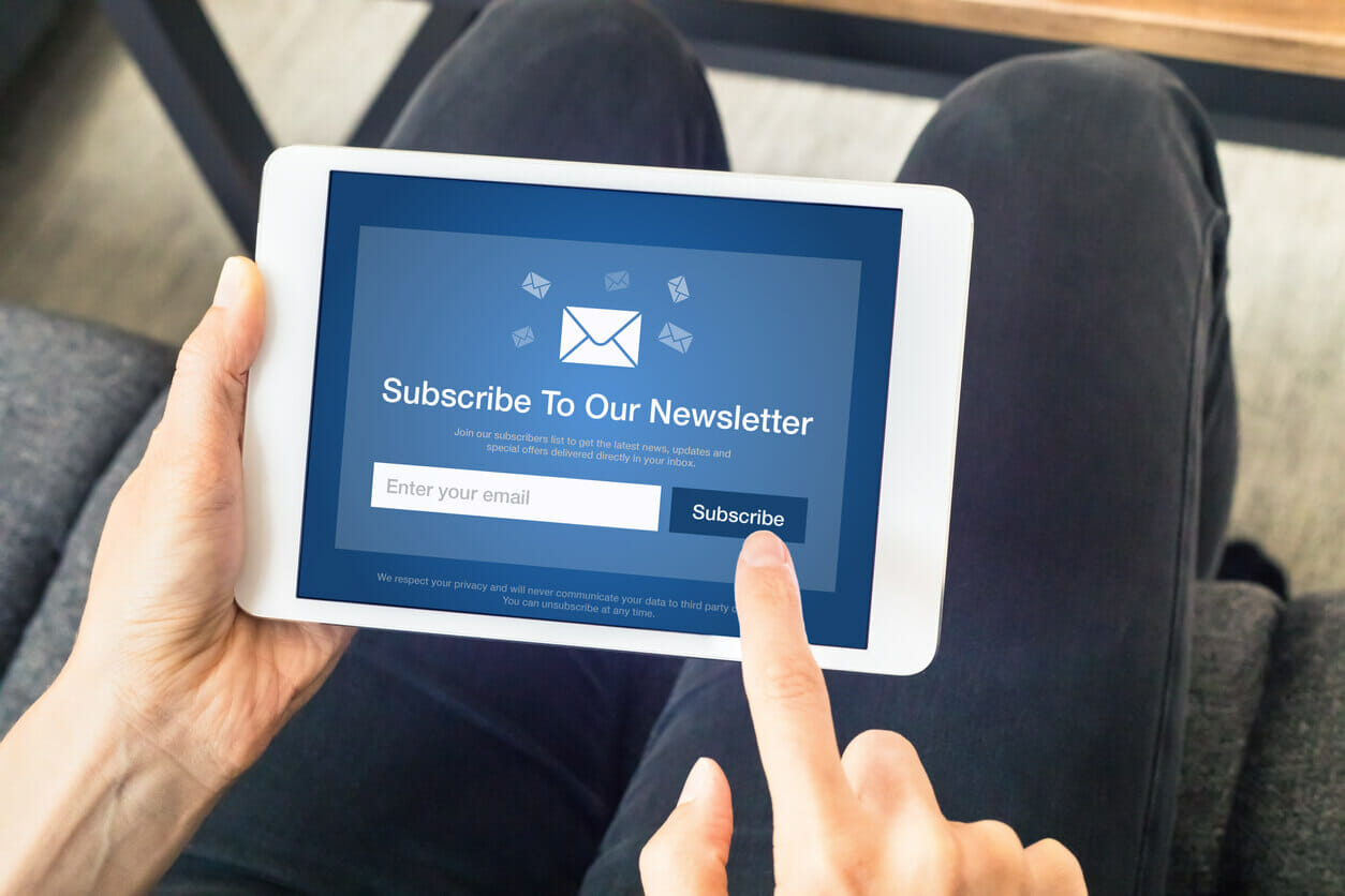 How to create and deliver HOA newsletters for free