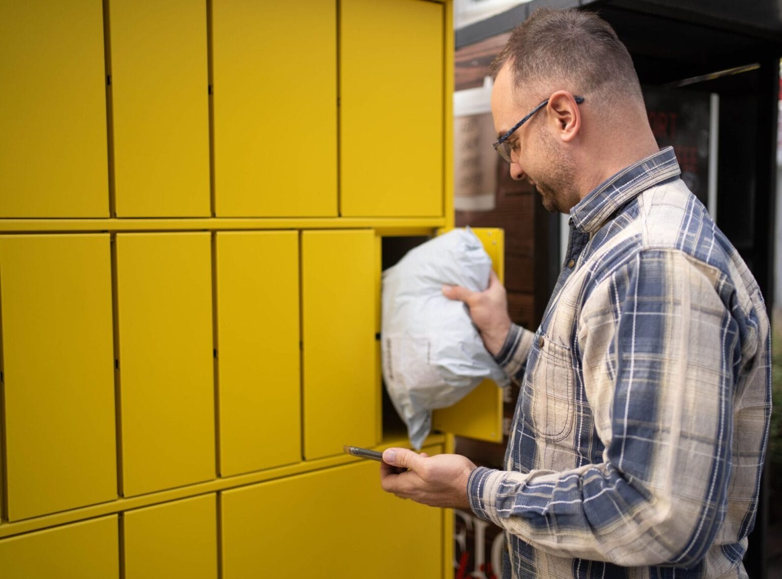 Do automated package management systems work for condos? - Condo Control